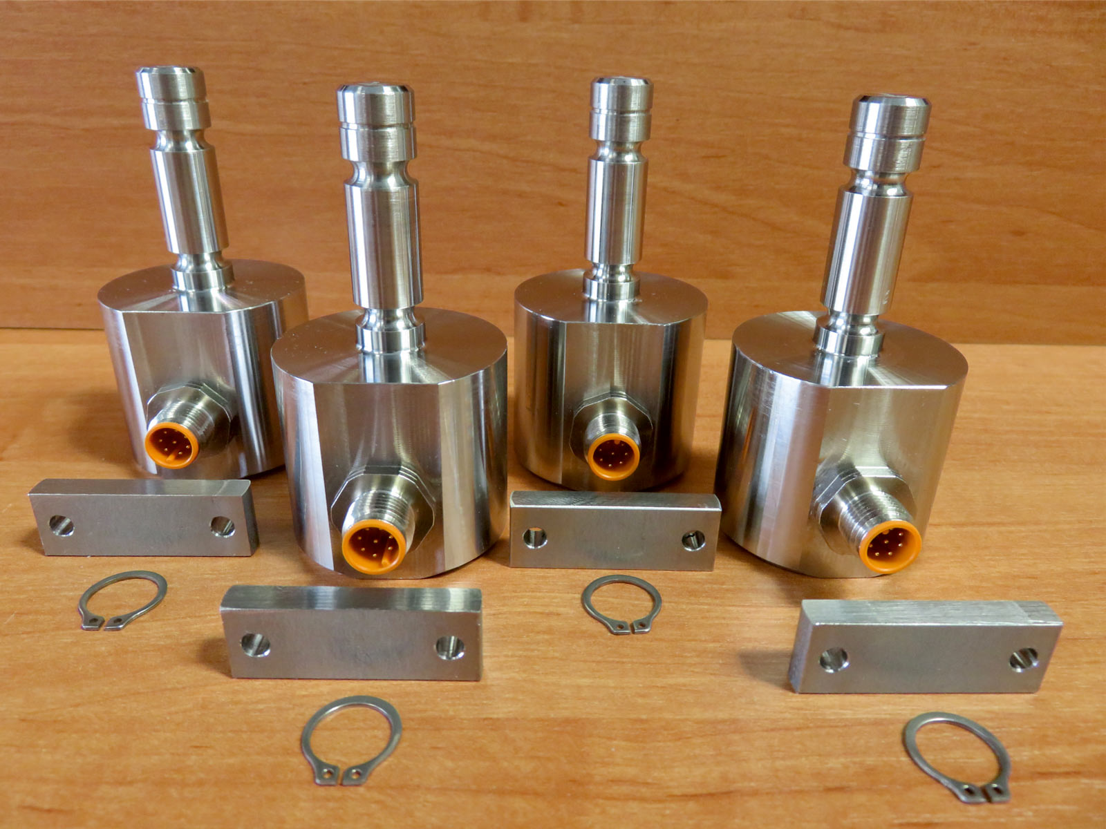 1400lbf/635kg Rated Load Measuring Pins | LCM Systems